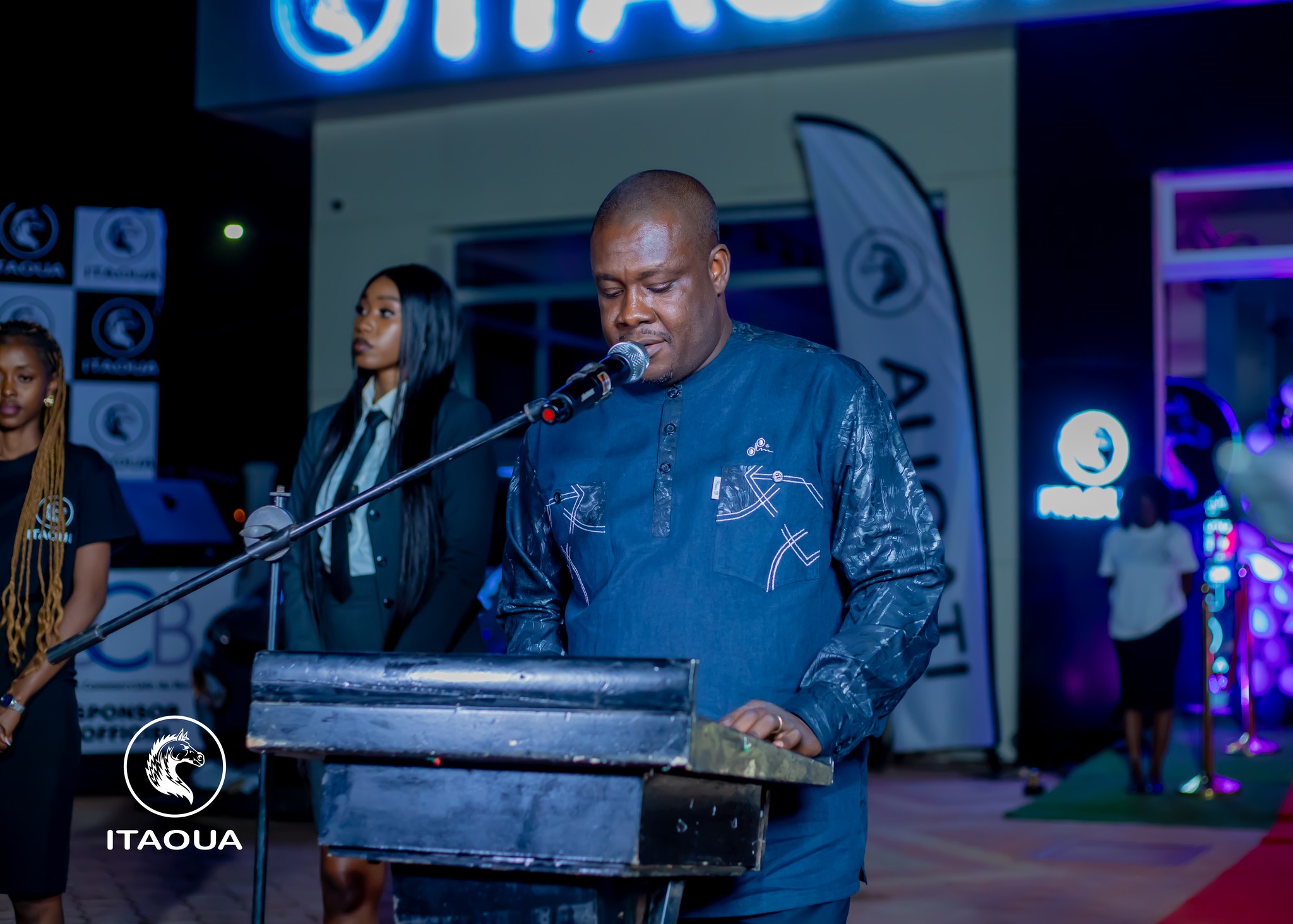 🔴 ITAOUA révolutionne la mobilité verte au Burkina Faso - Oméga Médias ...